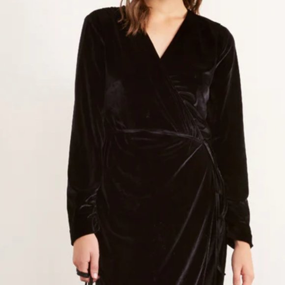 Apostrophe | Dresses | Apostrophe Stretch Black Velvet Wrap Dress ...